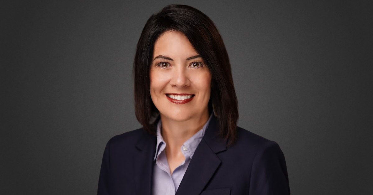 Dr Davis Steps Down