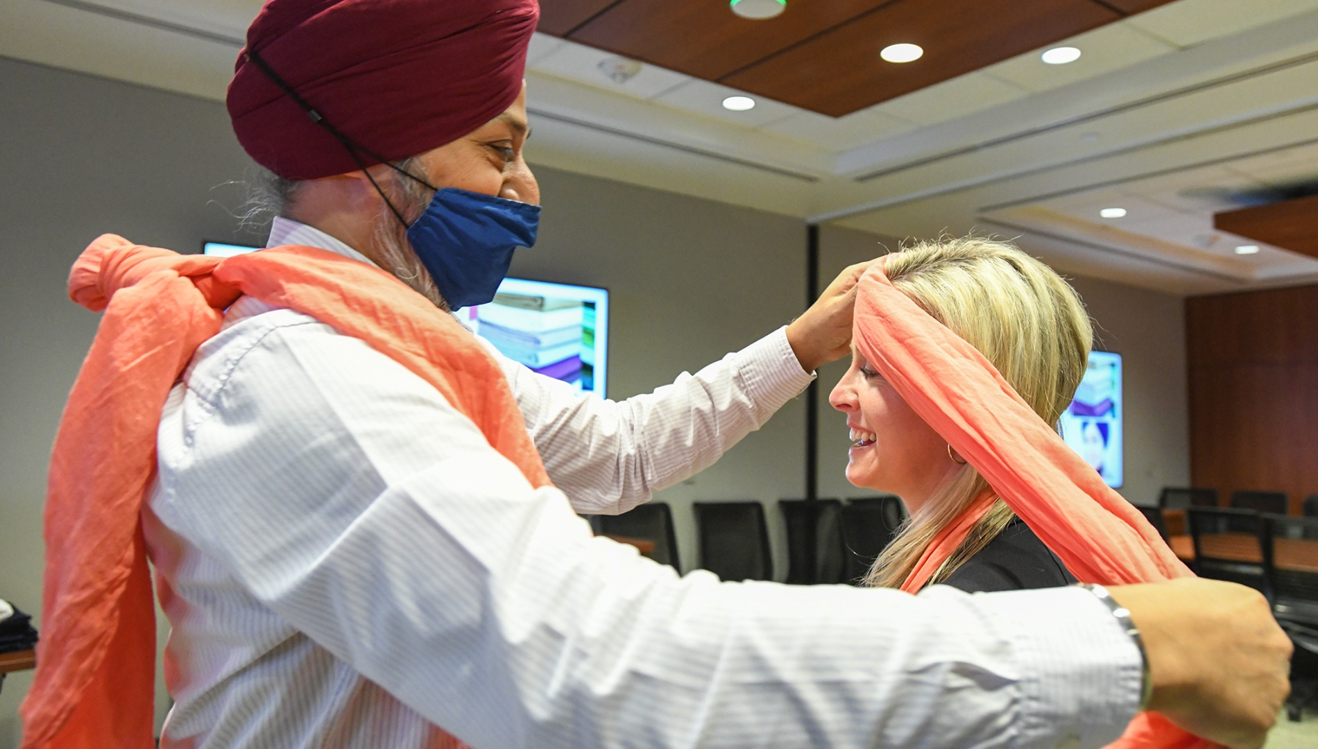 Daily Dose - A Special Turban-Tying Event for Cancer Patients